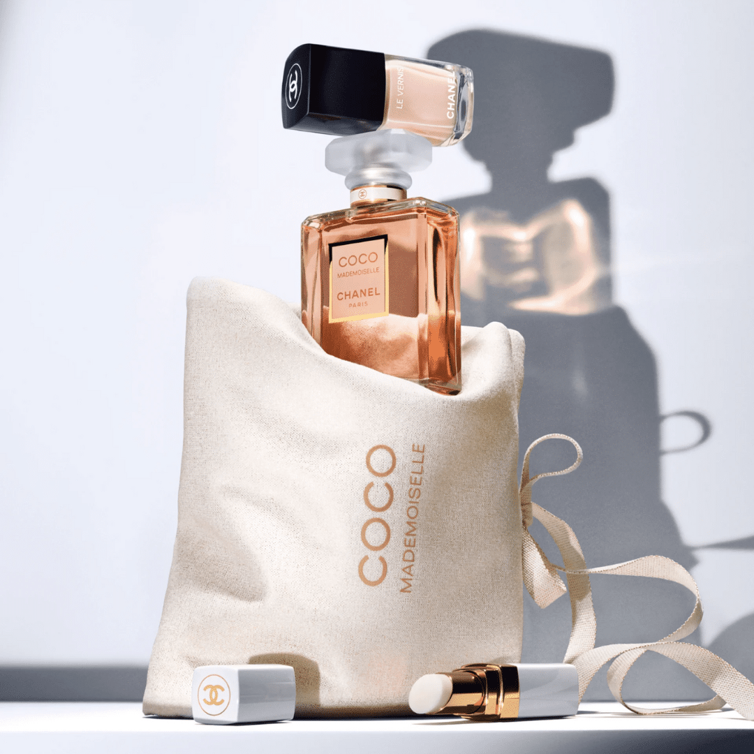 CHANEL Coco Mademoiselle Secret Look Pouch – Easy Living Competitions